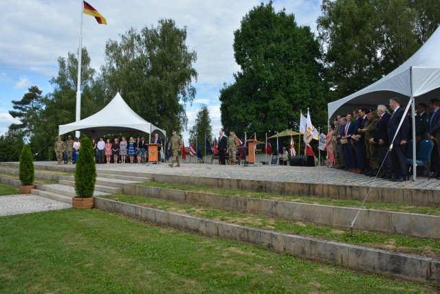 Corson assumes command of USAG Stuttgart - StuttgartCitizen.com