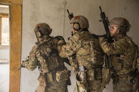 Green Berets conduct Special Forces Advanced Urban Combat training ...