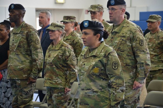 Health clinic welcomes new commander - StuttgartCitizen.com