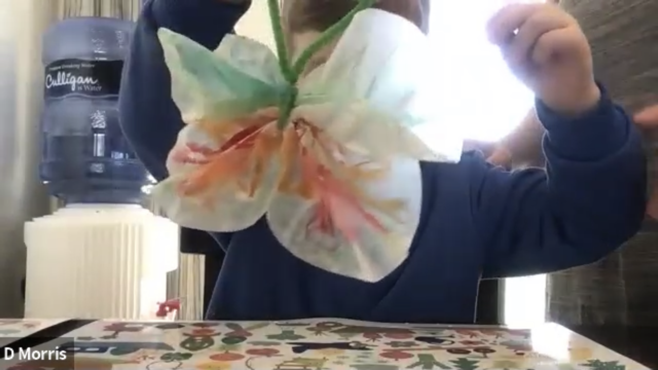 USO hosts story & craft time for children - StuttgartCitizen.com