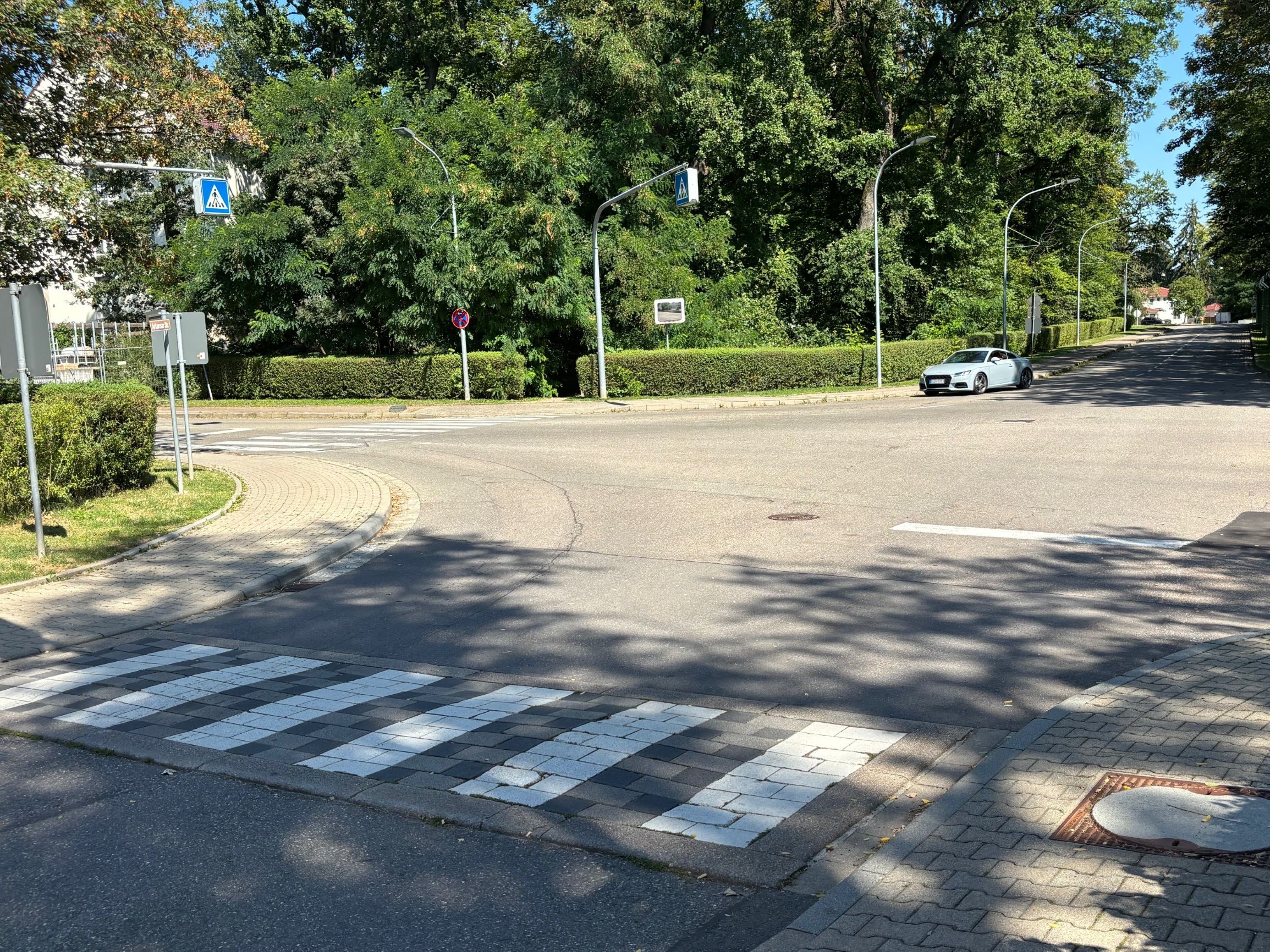 USAG Stuttgart to install new traffic circle at Patch Barracks - StuttgartCitizen.com